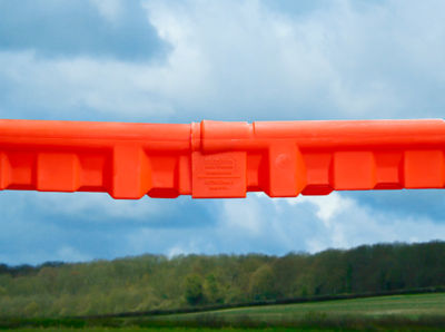 Plastic Insulating Cover Up For Best 4 Bare Electric Conductors Live ...